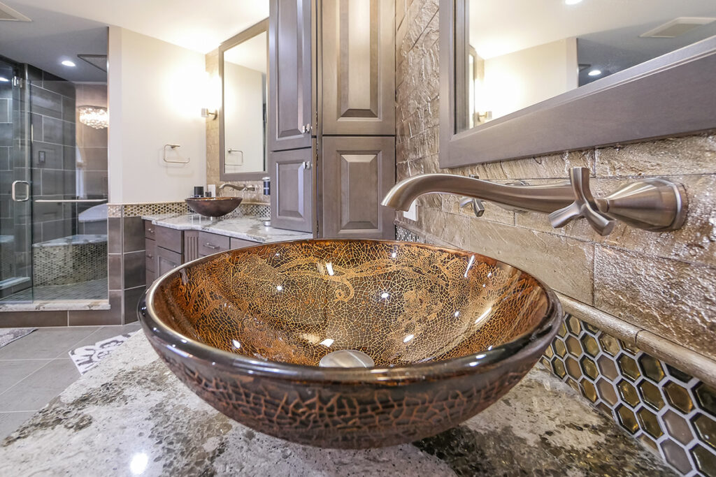 Grand Master Bath - Showplace Cabinetry