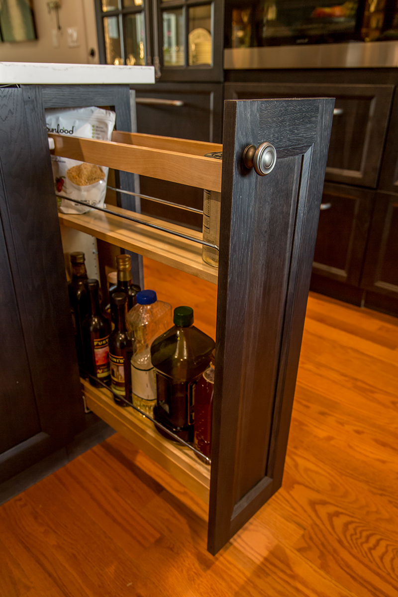 Dark Brown Kitchen Cabinets - Showplace Cabinetry