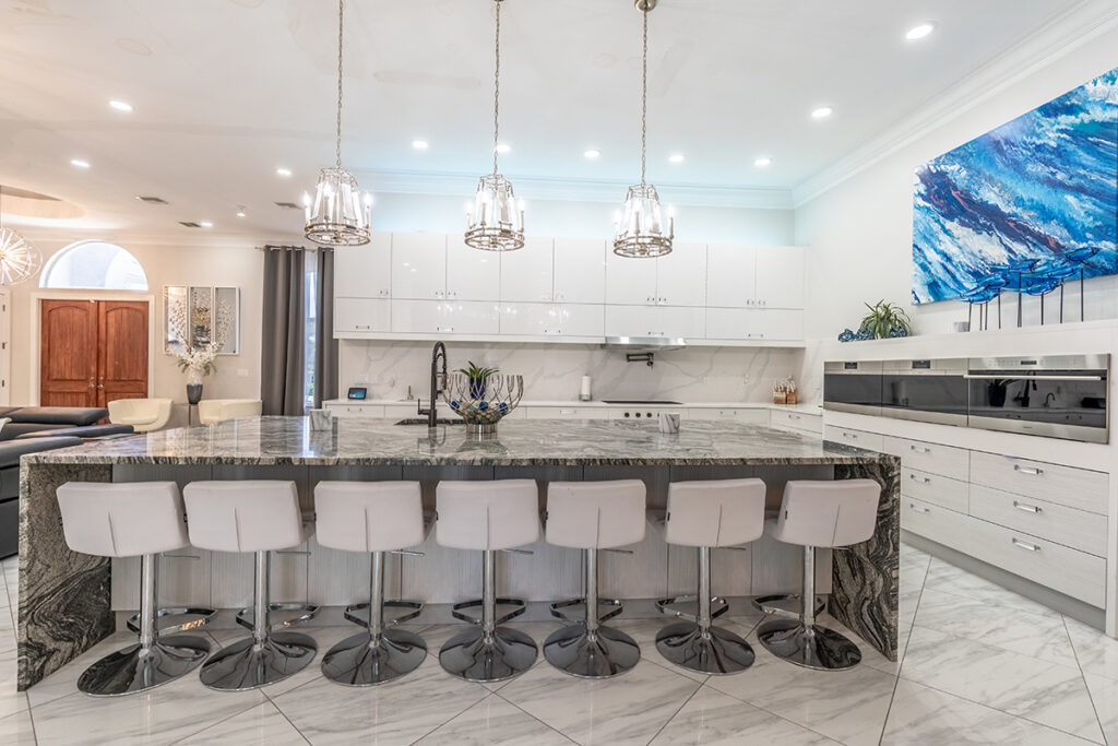 Modern Kitchen | Showplace Cabinetry Gallery