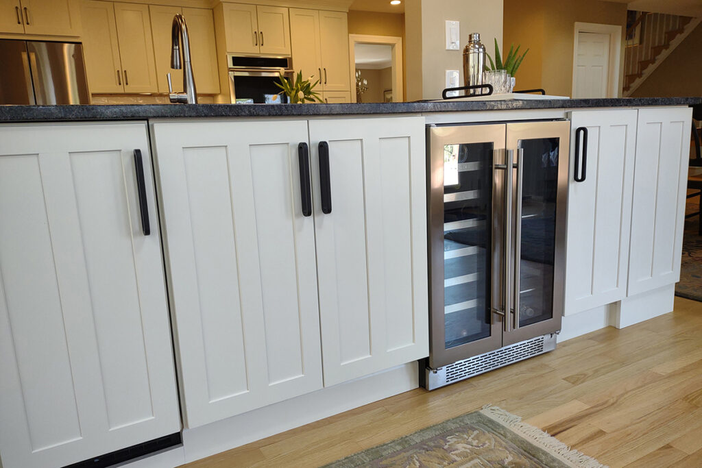 Modern & Functional Kitchen Cabinets - Showplace Cabinetry