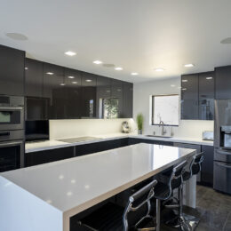 High Gloss Grey & White Kitchen - Shiny Cabinets