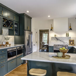 Jasper Kitchen - Showplace Cabinetry