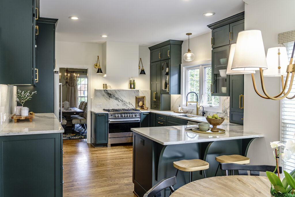 Jasper Kitchen - Showplace Cabinetry