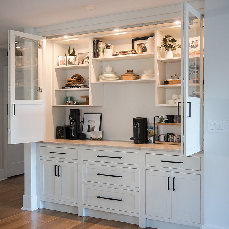 Transitional Style Kitchen - Showplace Cabinetry