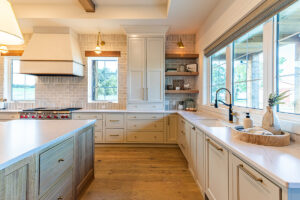 Country Style Kitchen - Homestead Kitchen Design