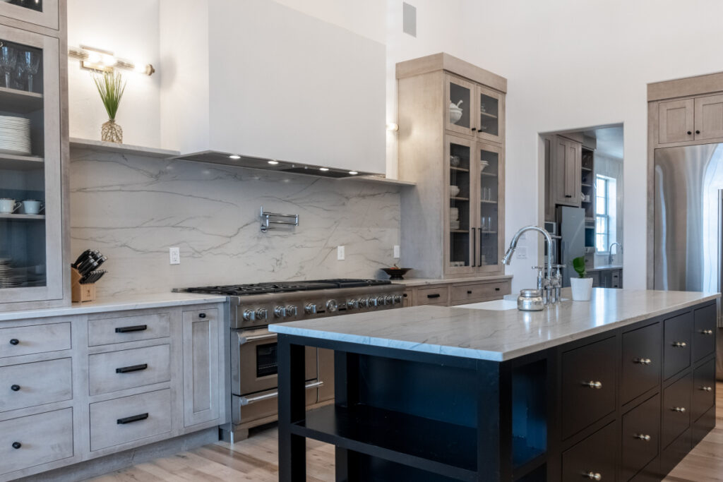 Classic Inset Kitchen Cabinets | Showplace Cabinetry