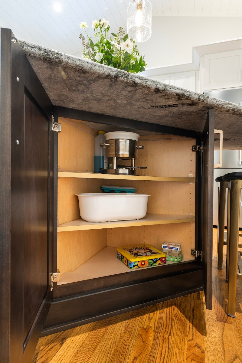 Angled Kitchen Island | All About The Angle - Showplace