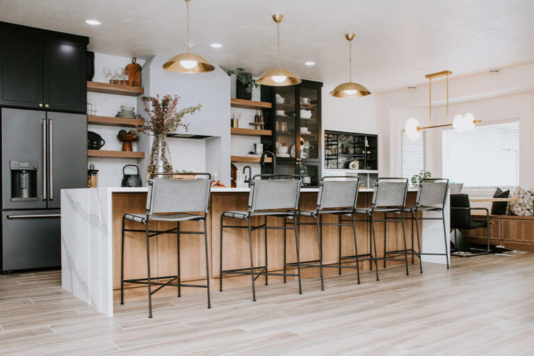 Showplace Cabinetry Appears On Down Home Fab Season 2