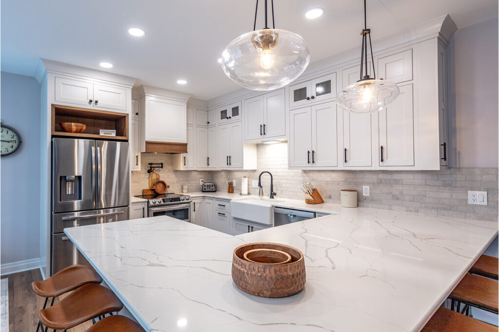 Modern Inset Kitchen - Showplace Cabinetry