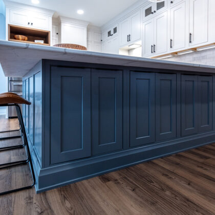 Modern Inset Kitchen - Showplace Cabinetry