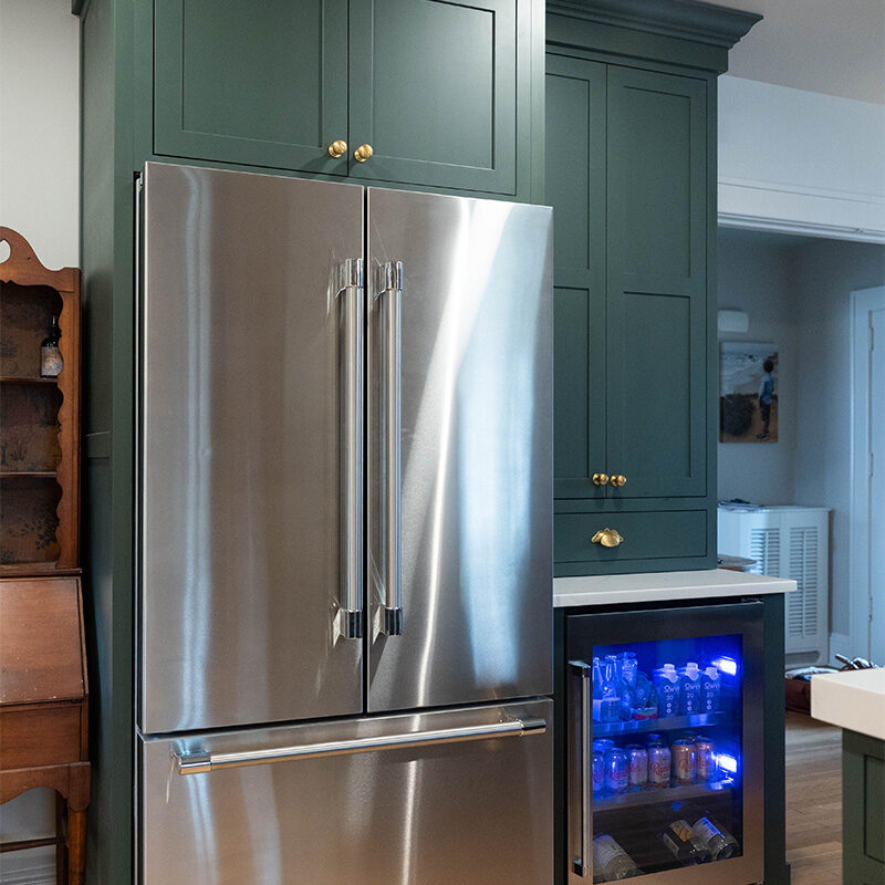 Cranbury Kitchen - Showplace Cabinetry